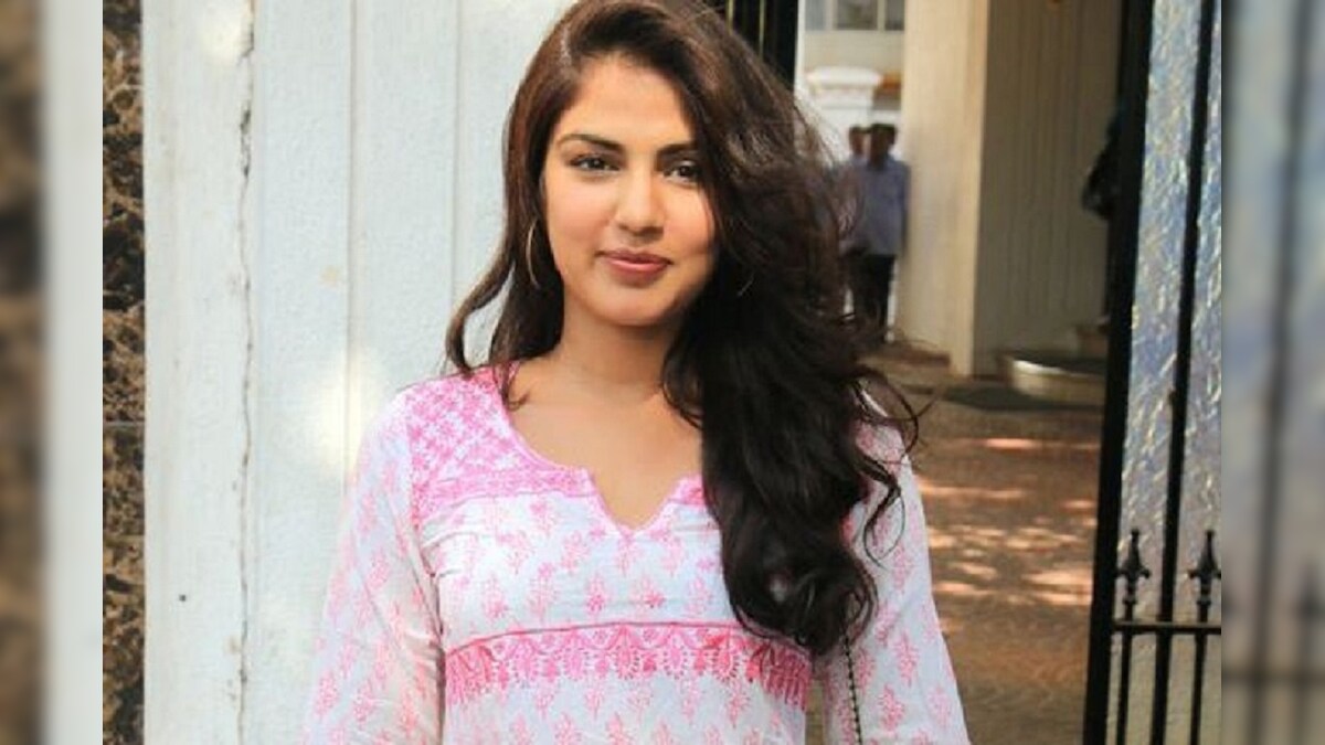 সুশান্তৰ মৃত্যুৰ পিছত প্ৰথমবাৰৰ বাবে ৰিয়াৰ ভ্ৰমণ | জীৱন শৈলী - Assam News