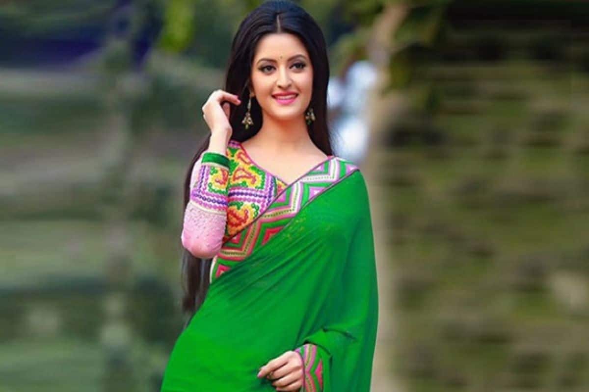 pori-moni-bangladeshi-actress-got-special-expensive-gift-from-a-special ...
