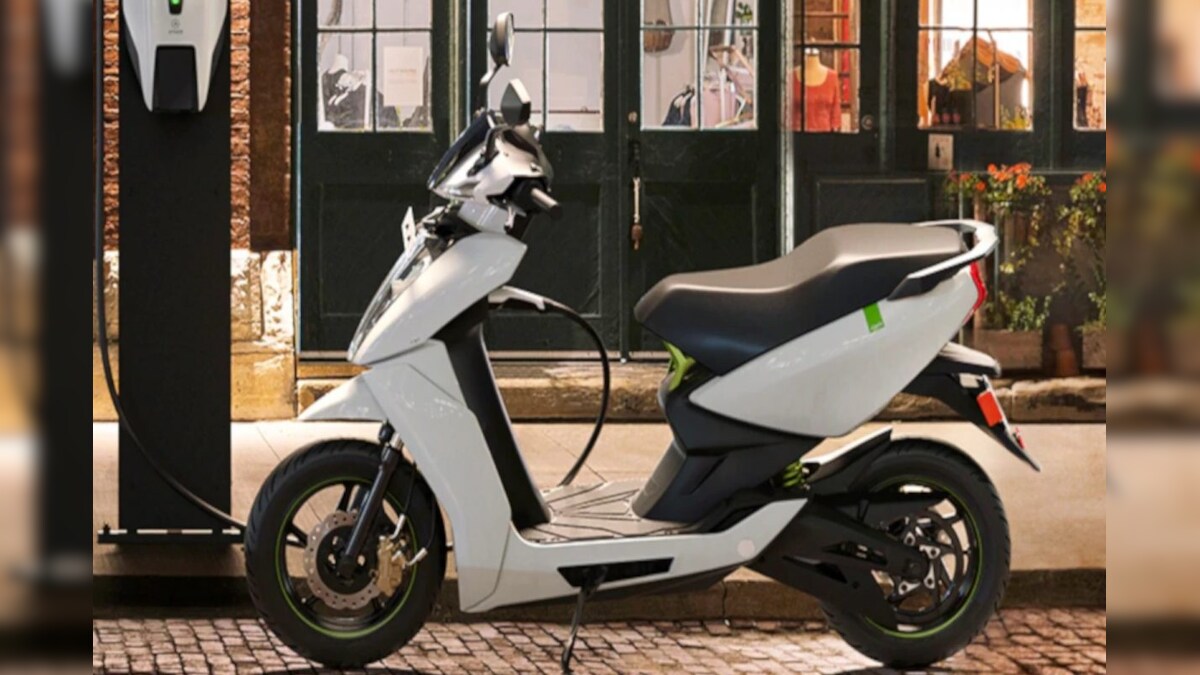 Pure EV E Pluto 7G: মাত্ৰ ২৮ পইচাত ১ কিলোমিটাৰ! ডেৰ লিটাৰ পেট্ৰ’লৰ দামত ...