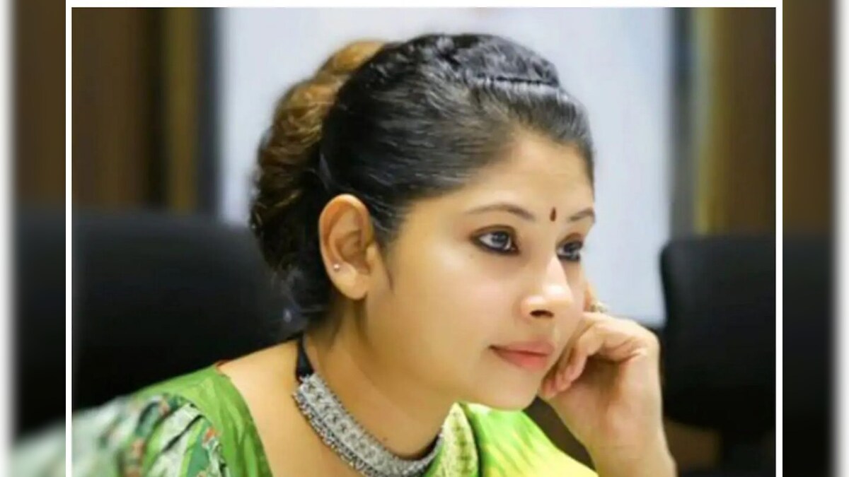 success story of ias smita sabharwal most beautiful ias officer ...
