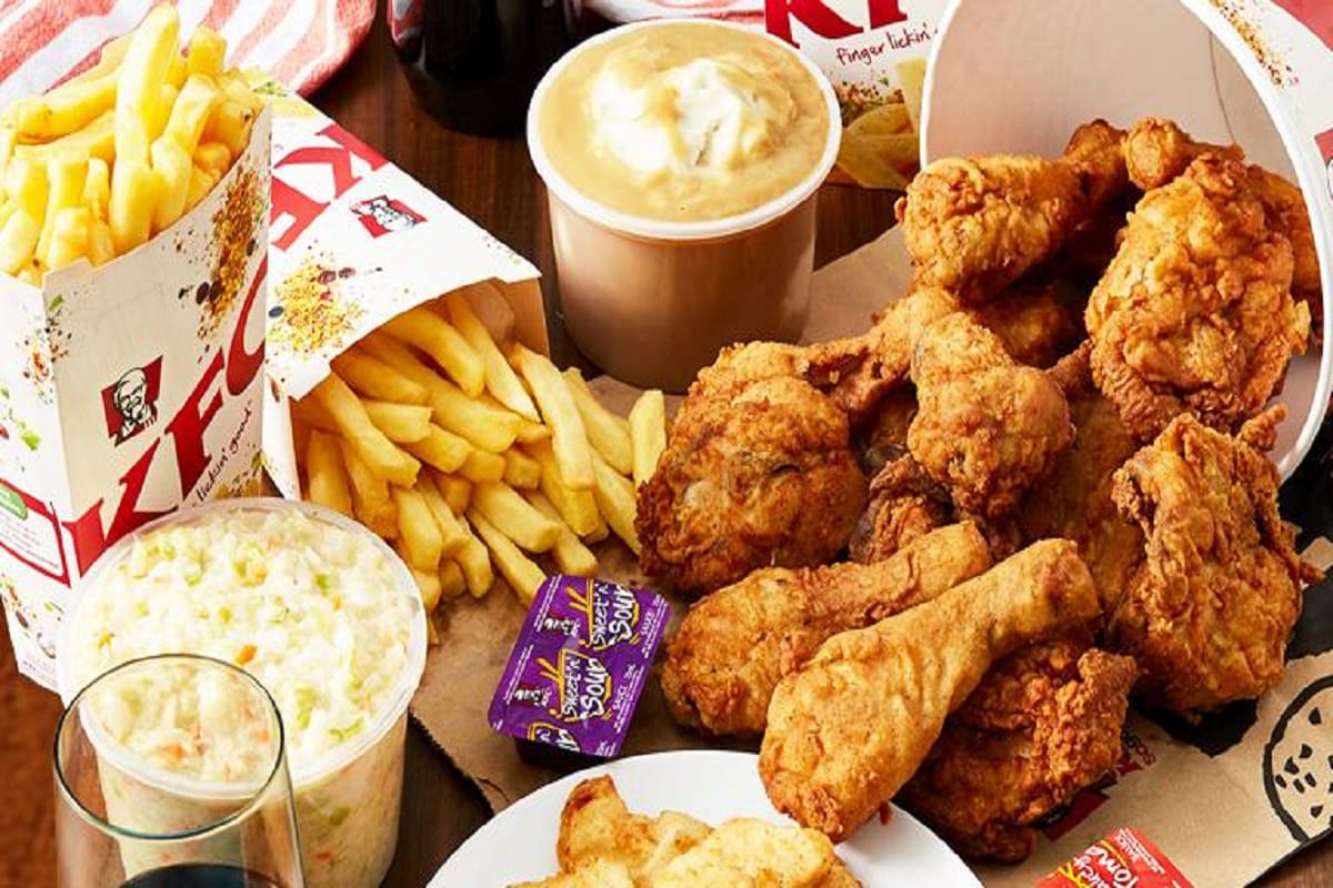 KFC চিকেন দেখিলেই জিভাৰ পানী পৰে, আপুনি ইয়াৰ সম্পূৰ্ণ নামটো জানে নেকি ? ৯০% লোকে নাজানে ...