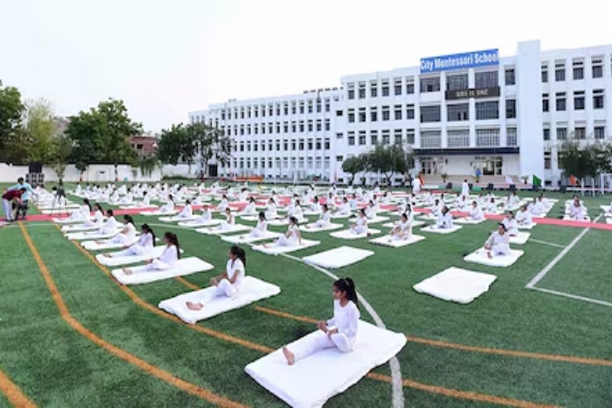 World Largest School is in India: আজি শিক্ষাৰ্থীৰ সংখ্যা ৫জনৰ পৰা ৫৮ ...