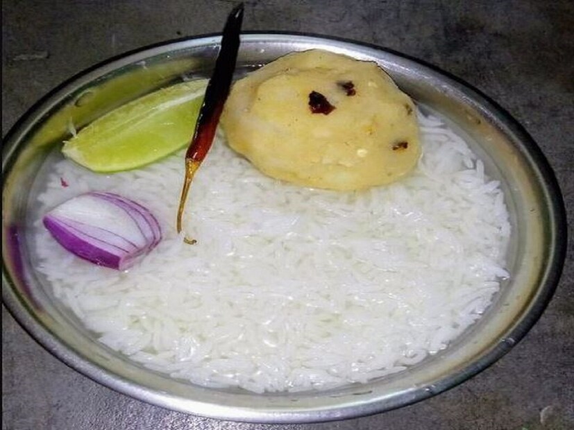 Panta Bhat: পইতা ভাত কিমান ঘণ্টা পানীত তিয়াব লাগে? এই গৰমত পইতা ভাত ...