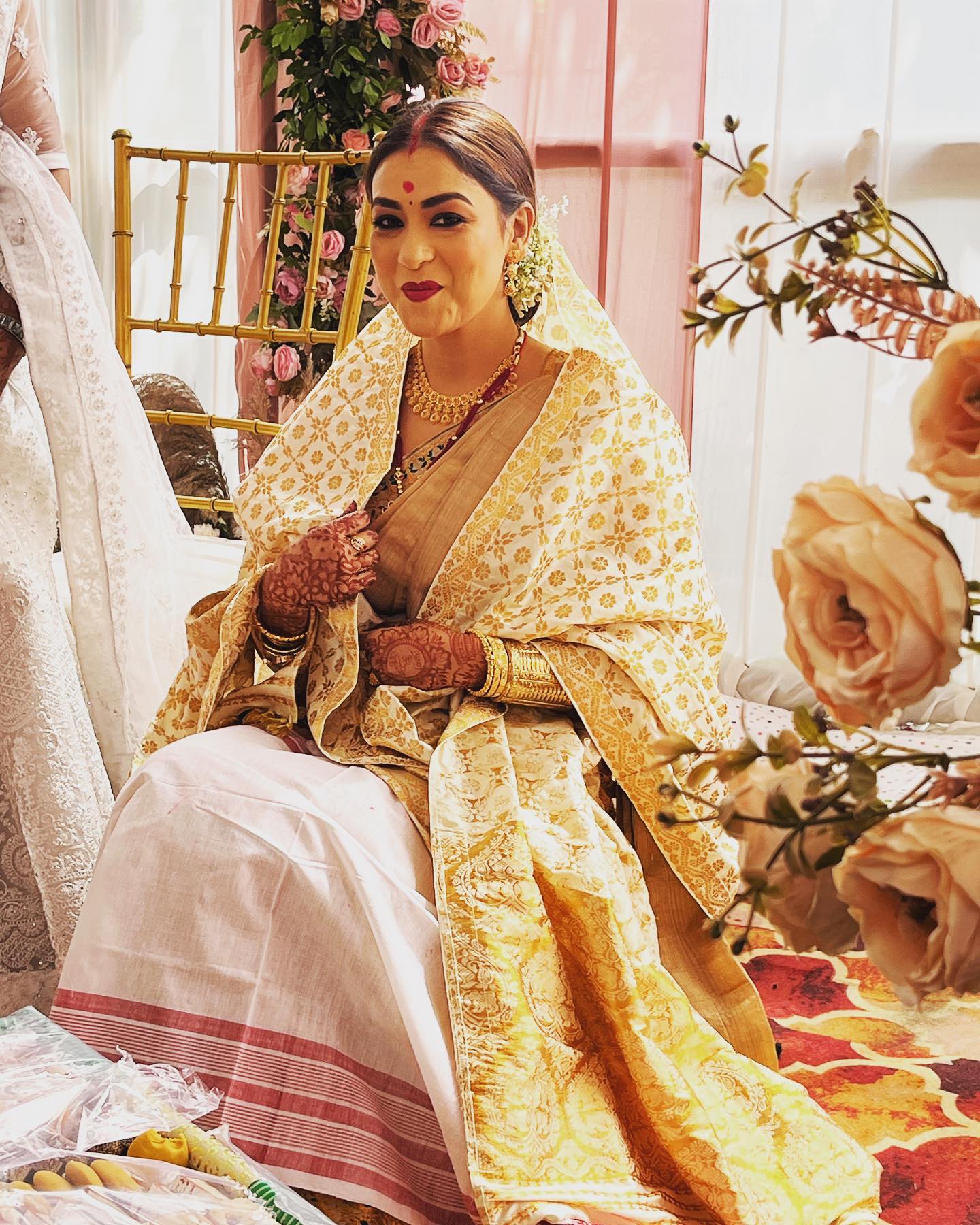 Rimpi Das Wedding : আজি জনপ্ৰিয় অভিনেত্ৰী ৰিম্পী দাসৰ বিয়া, বিনয়ৰ ...