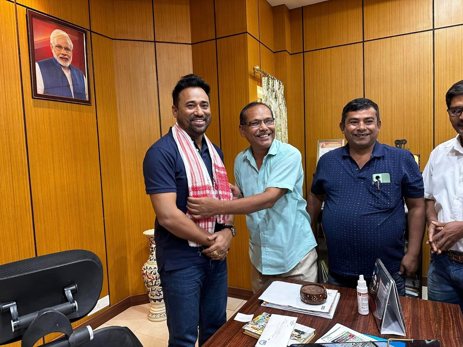 Simanta Sekhar : আপুনি জানেনে সীমান্ত শেখৰৰ প্ৰকৃত নাম কি? কিয় সলনি ...