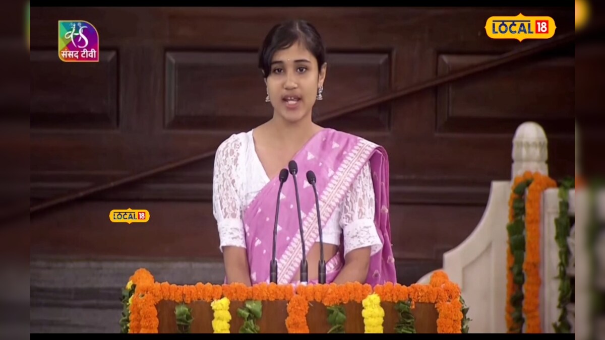Silchar girl Rituparna Paul praised by Om Birla in her speech at ...