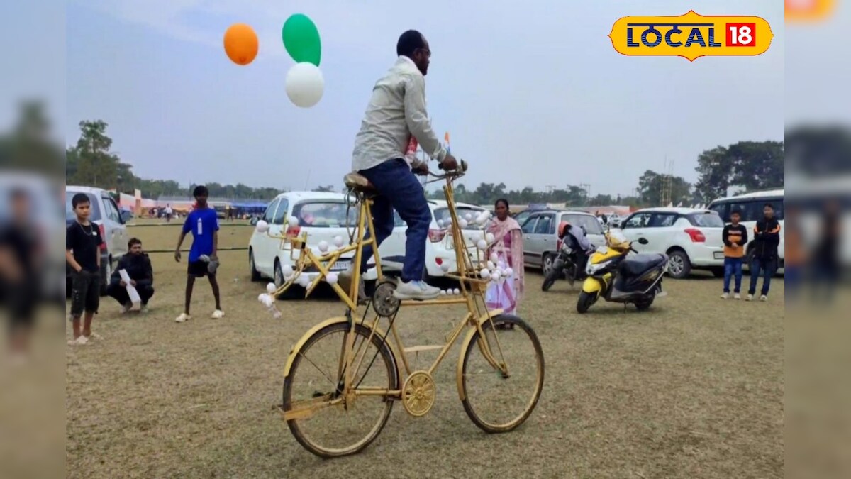 Double Decker Bicycle: এখন দুমহলীয়া চাইকেল, প্ৰায় ৭ ফুট ওখ চাইকেলখন ...