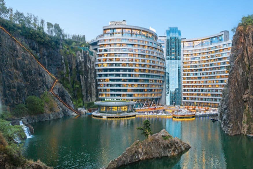 Deep Pit Hotel World first underground hotel/दुनिया का पहला अंडरग्राउंड ...