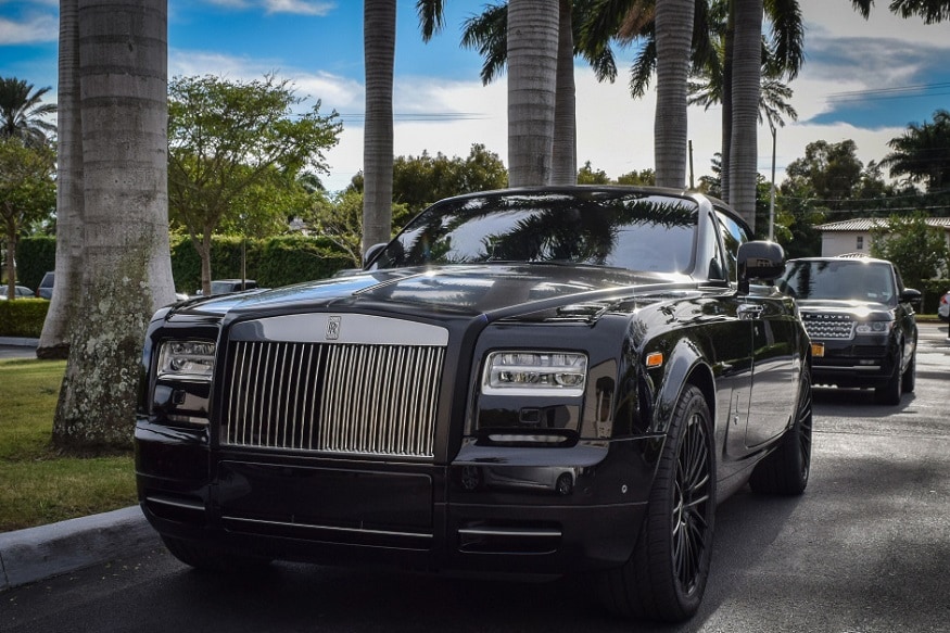 सऊदी के शहजादे के पास है दुनिया की सबसे महंगी कारें, जानें कितनी है ...