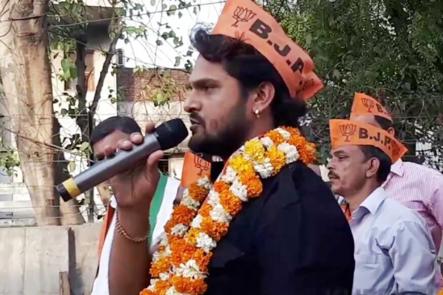 खेसारी लाल यादव दिनेश लाल यादव निरहुआ मनोज तिवारी रवि किशन सपना चौधरी ...