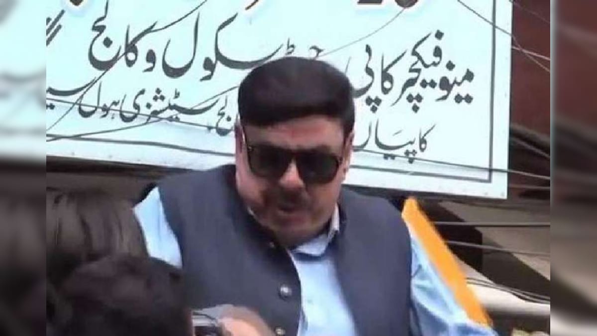 पीएम मोदी का नाम लेते ही लगता है करंट, जानिए कौन हैं पाकिस्तान के ये ...