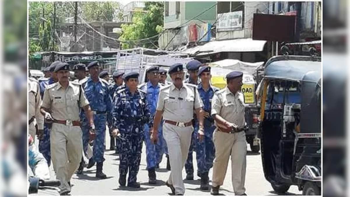 भीड़ नहीं अकेले हैं तब भी धारा 144 में हो सकती है कार्रवाई, जानें कानून ...