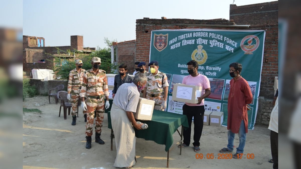 ration being distributed in many villages of Uttar Pradesh see long ...