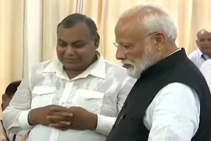 Photos: जानिए बनारस में आखिर क्यों है डोम राजा का काशी नरेश से भी बड़ा ...