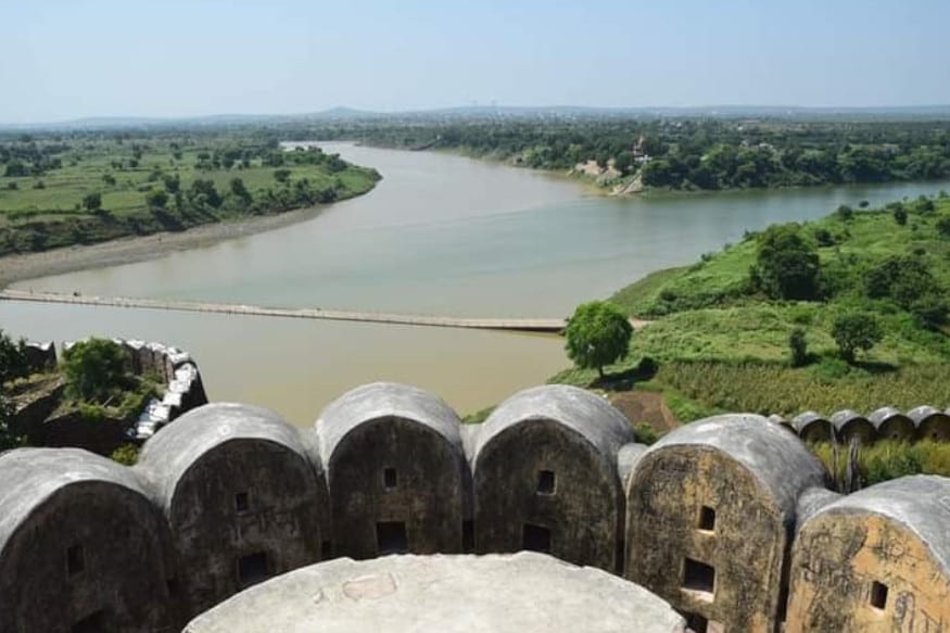 Gagron Fort: बिना नींव के नुकीली चट्टान पर खड़ा है यह किला, तस्वीरों से ...