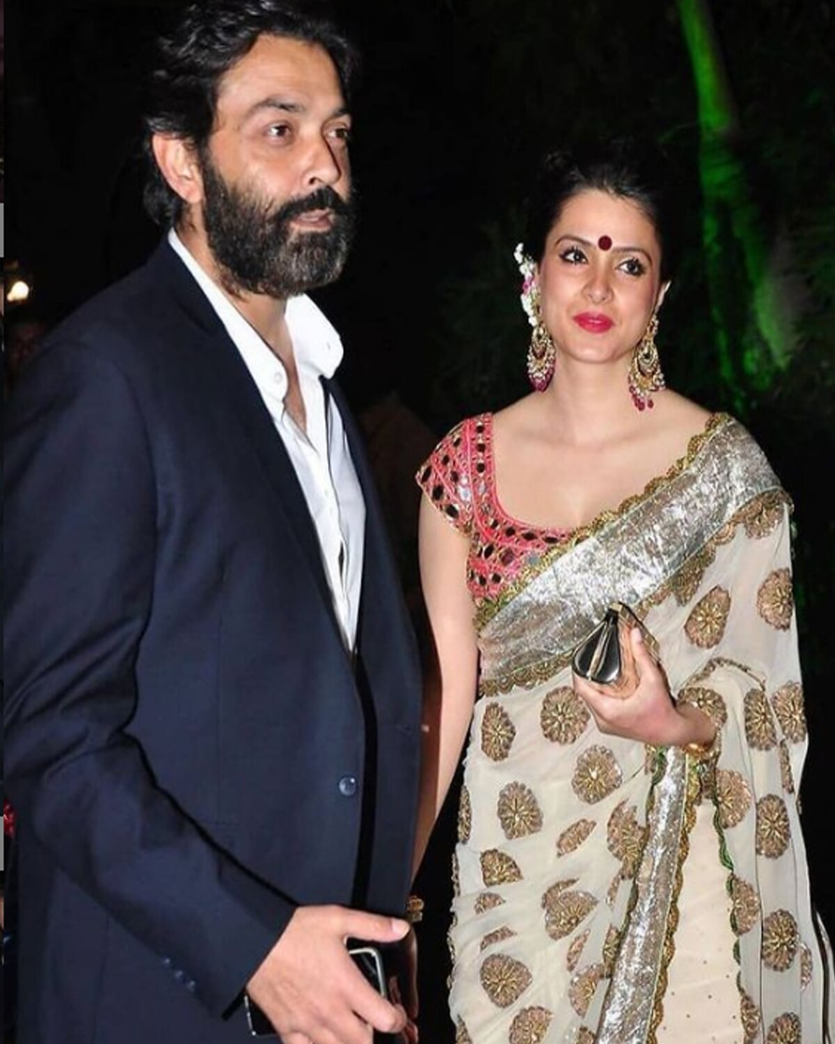 जॉन अब्राहम से लेकर इमरान हाशमी तक, बॉलीवुड की चकाचौंध से दूर हैं इन ...