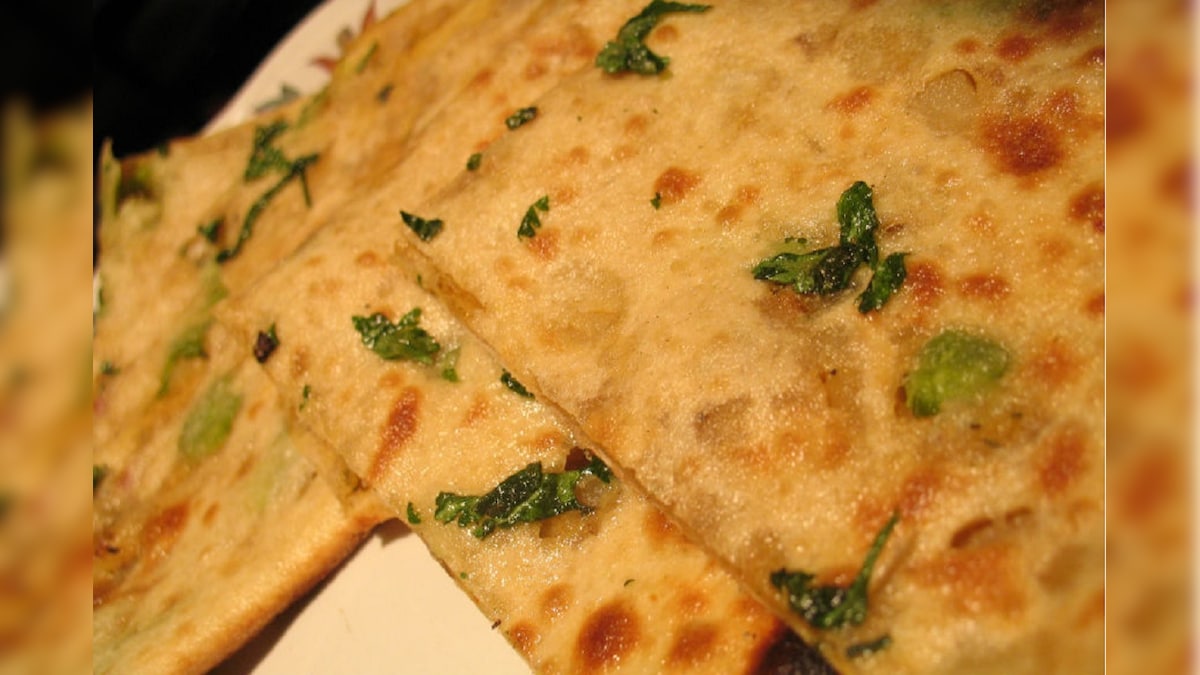 Gobhi ka Paratha Recipe: खाने में चाहिए अलग स्‍वाद तो जरूर बनाएं गोभी ...