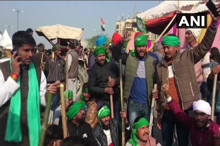 Kisan Andolan: दिल्ली-नोएडा लिंक रोड पर जमे किसान, फिर जाम हुआ बॉर्डर ...