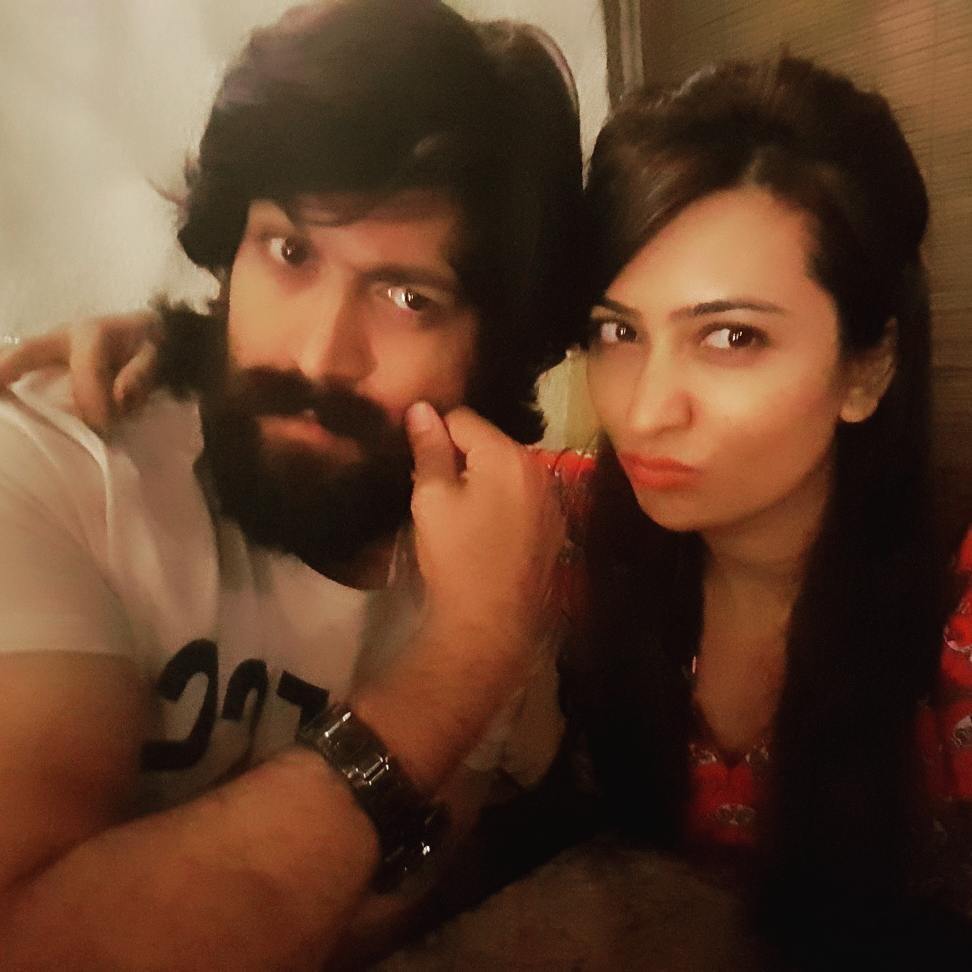 Rare Photos Of Yash: बर्थडे पर देखिए केजीएफ फेम रॉकिंग स्टार यश की ...