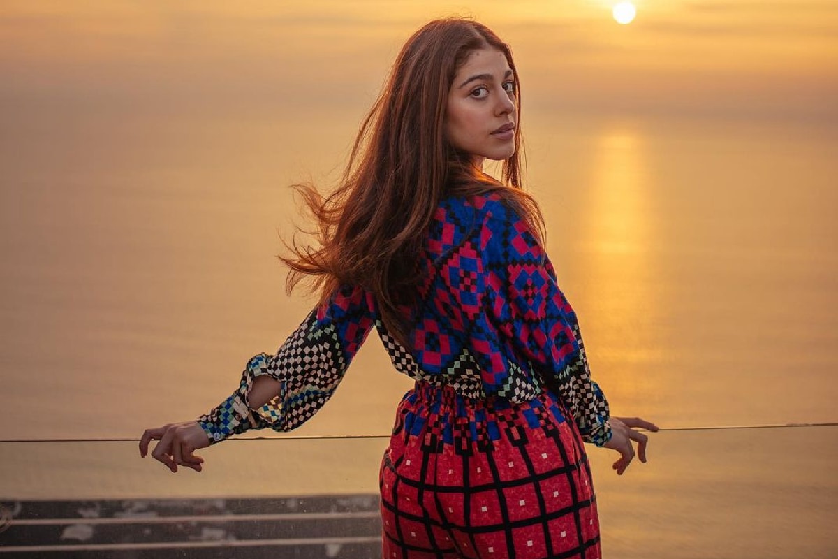Alaya F के ग्लैमरस अंदाज ने इंटरनेट में मचाया गदर, देखें PHOTOS- Alaya ...
