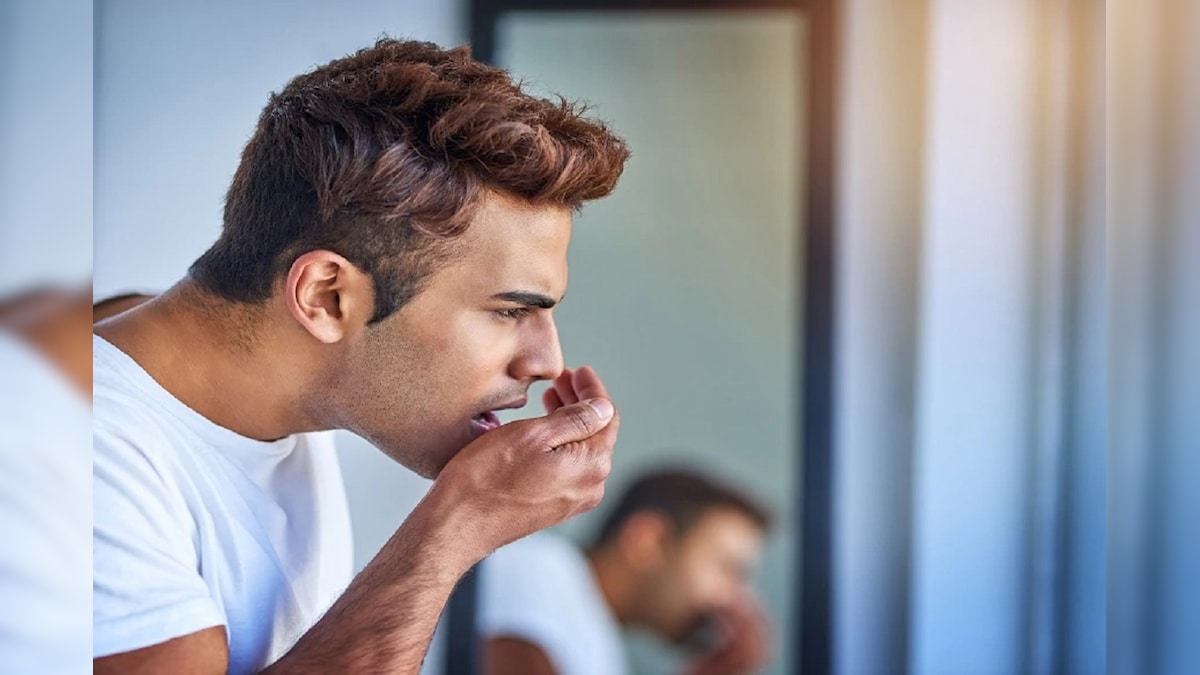 avoid bad smell of mouth follow these home remedies mt - News18 हिंदी