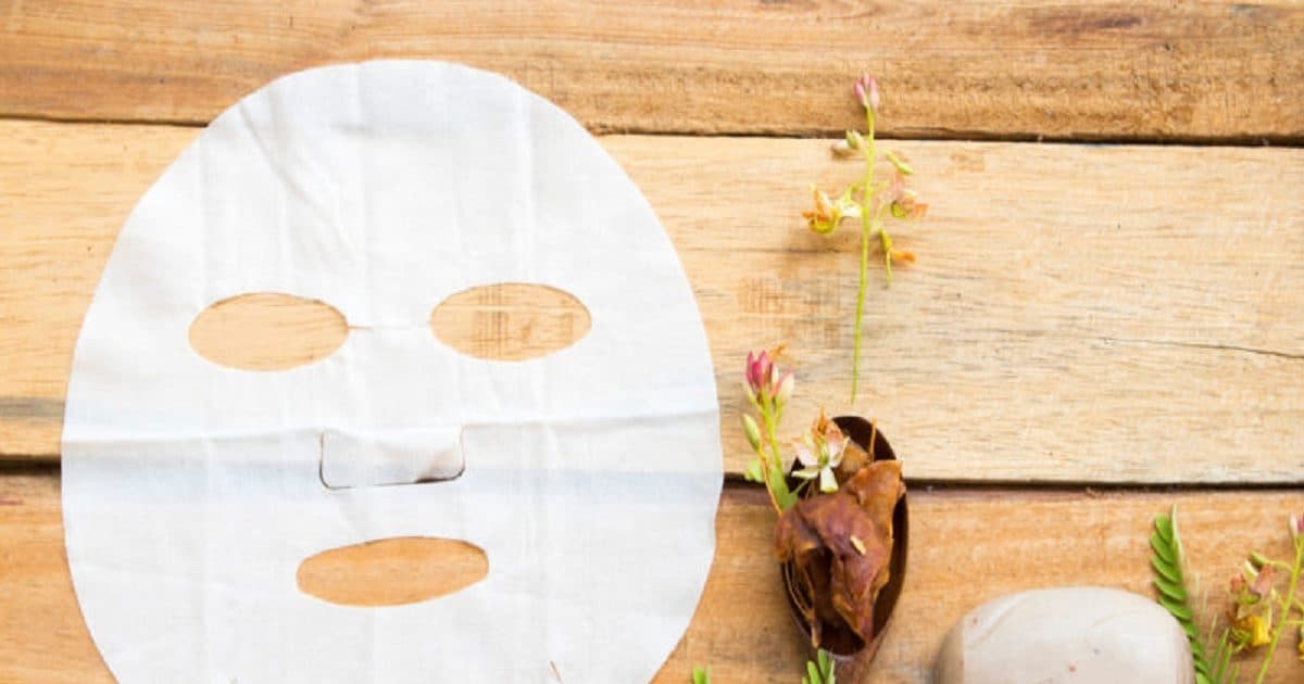 How to use tamarind face pack to reduce spots from the face - खट्टी ...