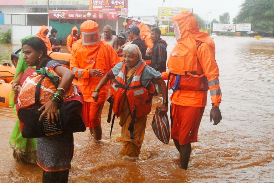 Maharashtra Rains- 136 Dead Government Says Next 48 Hours Crucial | महाराष्ट्र में बारिश के कहर ...