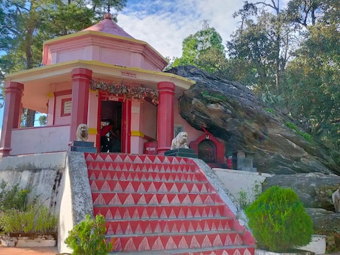 कसार देवी मंदिर के रहस्य से NASA भी हैरान, जानिए ये चुंबकीय शक्तियां ...