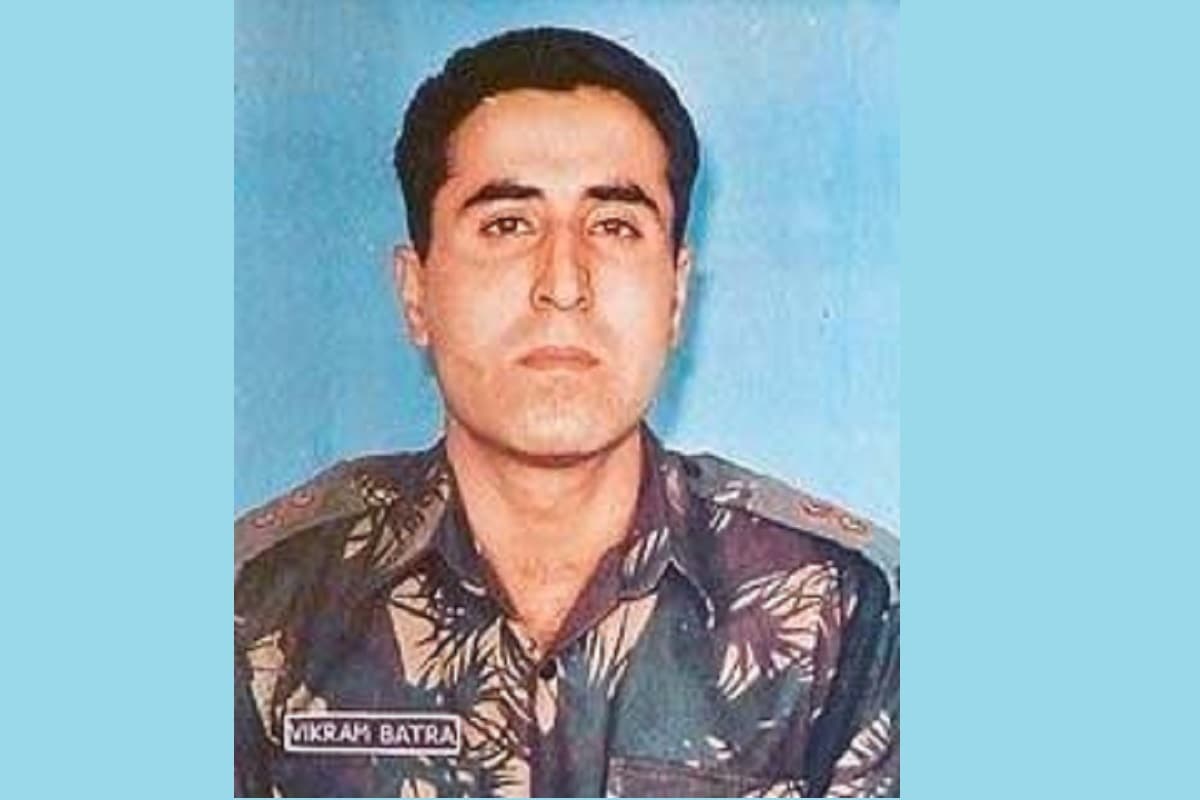 Captain Vikram Batra Birthday: अच्छी नौकरी छोड़ देश सेवा चुनी 'शेरशाह ...