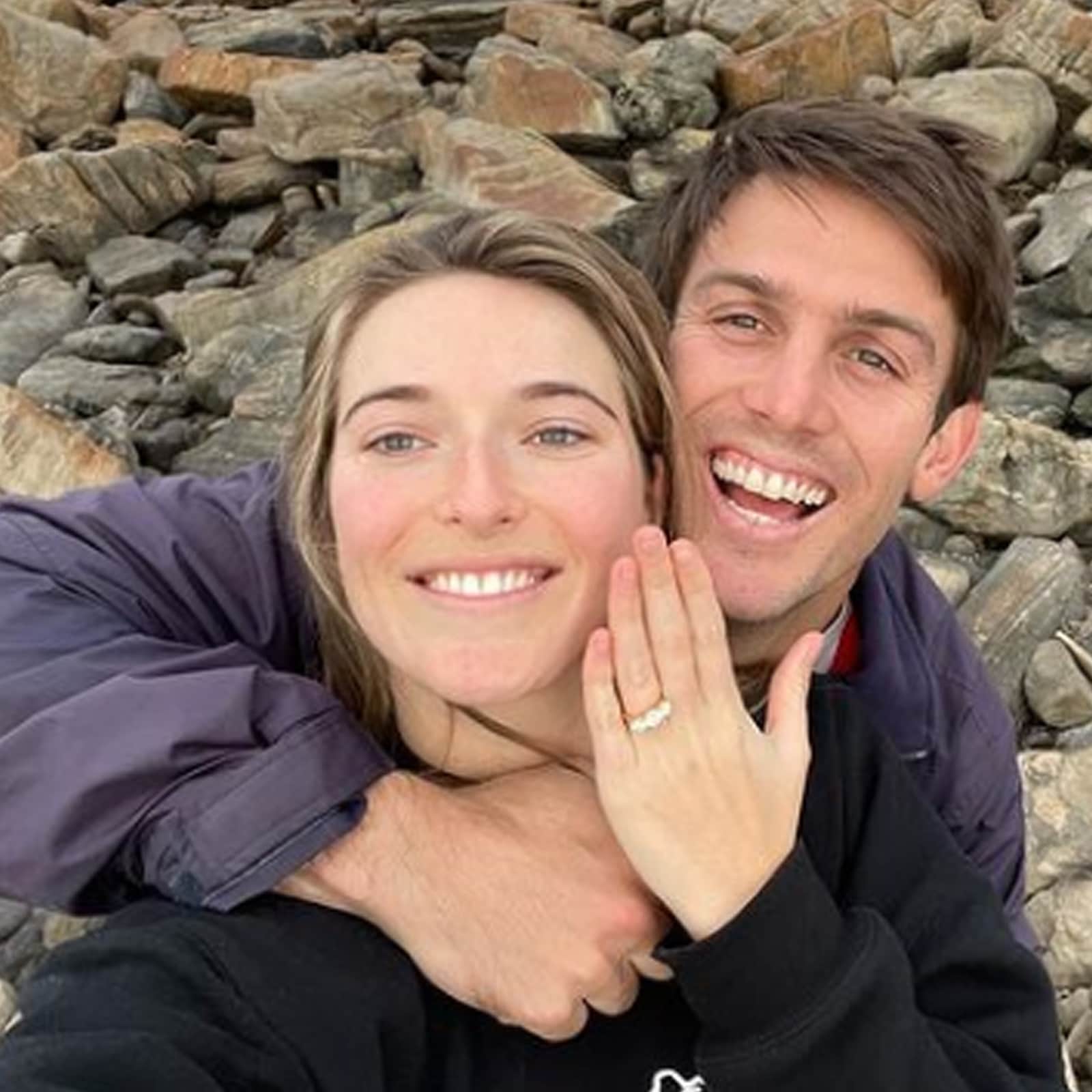 मिशेल मार्श ने की सगाई, मंगेतर ग्रेटा मैक के साथ सेल्फी में रिंग दिखाकर ...