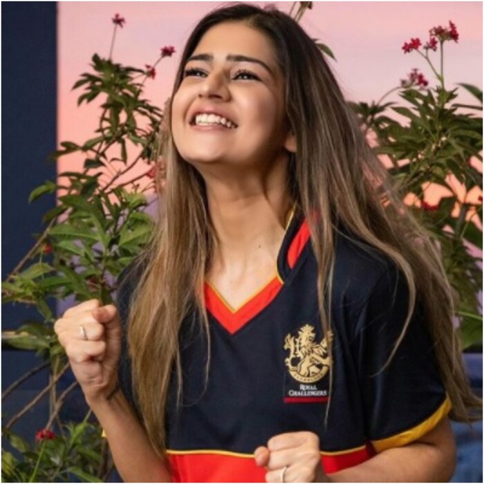 IPL 2021: मालती चाहर से लेकर काव्या मारन तक, मिलिए सोशल मीडिया पर ...