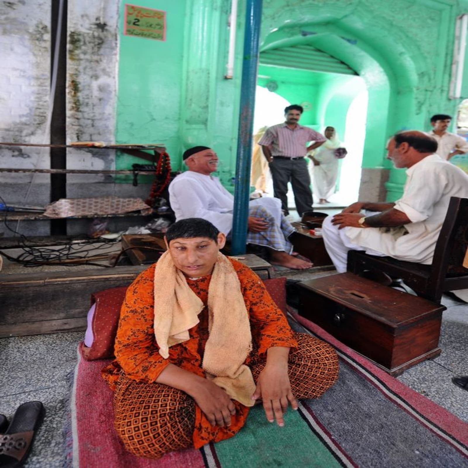 पाकिस्तानियों का एक और घिनौना रुप आया सामने, बच्चों के साथ ऐसी बर्बरता ...