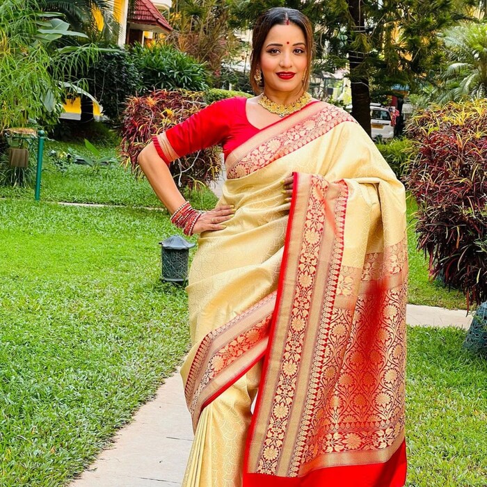 Actress Monalisa Bengali Style in saree From tv Actress Puja Banerjee ...