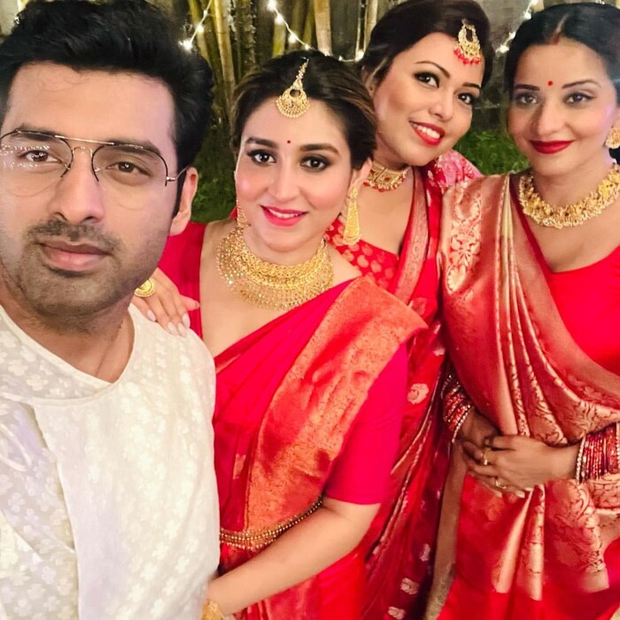 Actress Monalisa Bengali Style in saree From tv Actress Puja Banerjee ...