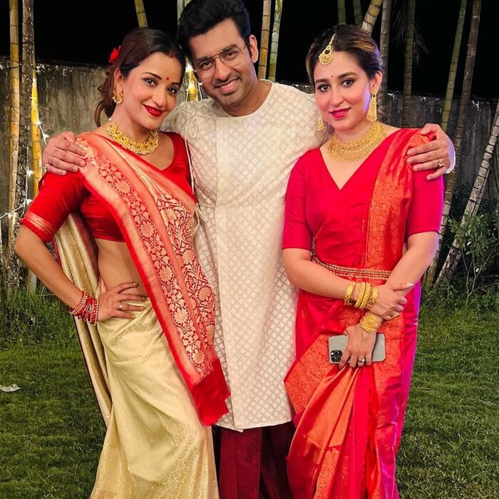 Actress Monalisa Bengali Style in saree From tv Actress Puja Banerjee ...