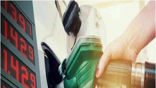 Petrol Price Today new year 2021 check city wise fuel price here samp ...