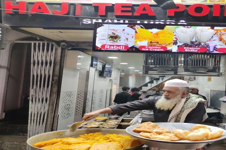 मजेदार पूरी-सब्जी-हलवा और कड़क चाय, जामा मस्जिद इलाके में ‘हाजी टी ...