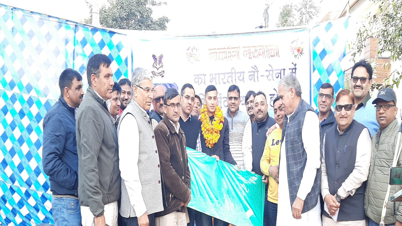 Naleen Narwal of Haryana became a lieutenant in the Navy hrrm - देश ...