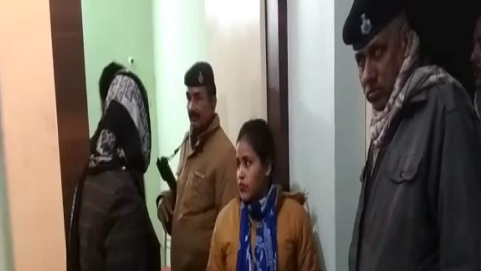 Bihar News: पटना के होटल में थी शराब और शबाब पार्टी, कोलकाता से मंगाई ...