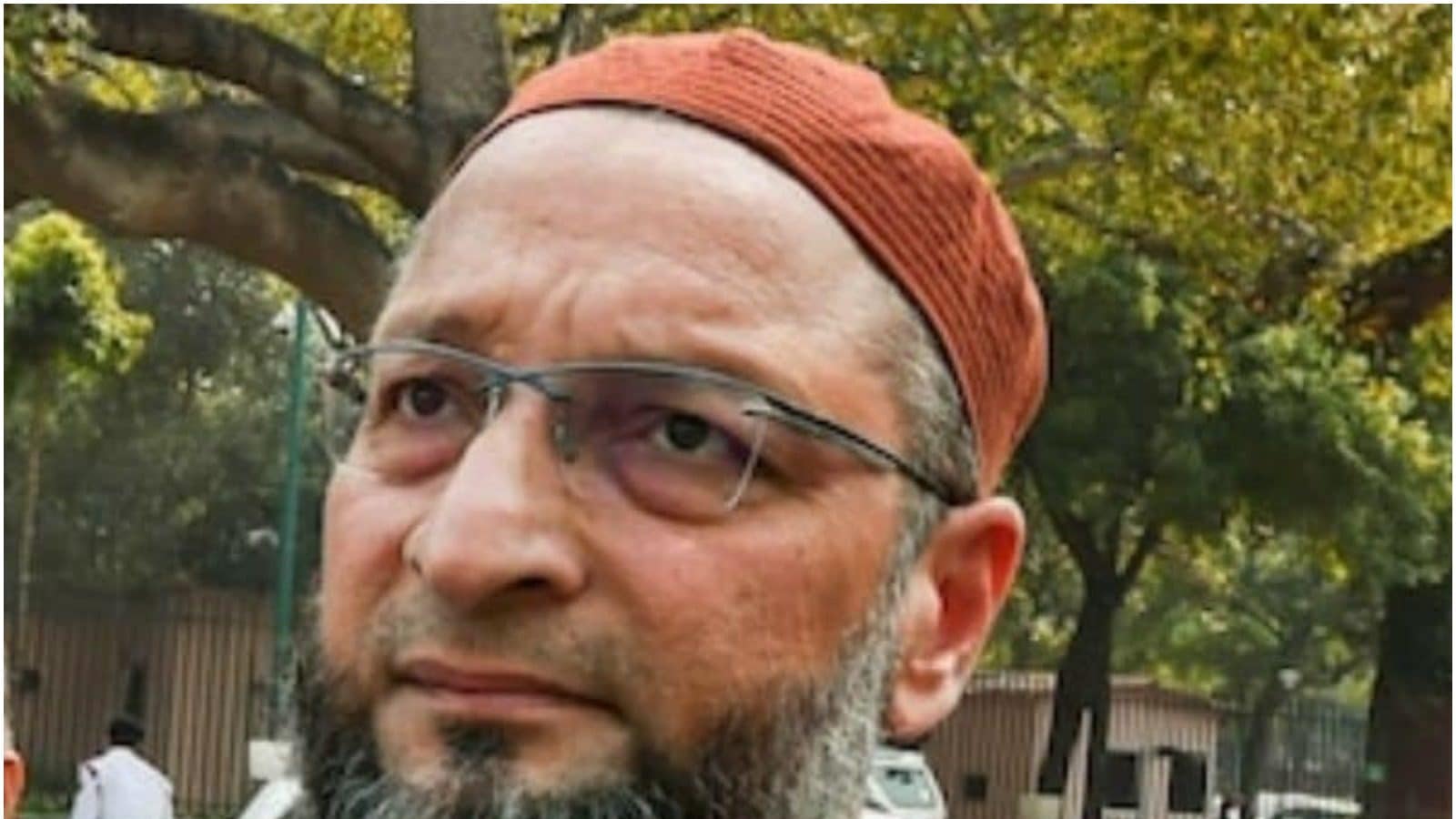 Asaduddin Owaisi के काफिले पर क्यों हुई फायरिंग? 2 आरोपियों के पकड़ाते ... Asaduddin Owaisi के काफिले पर क्यों हुई फायरिंग? 2 आरोपियों के पकड़ाते ...