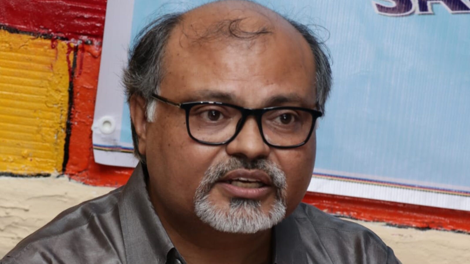 नई सोच के साथ बनाई जा रही है फिल्म 'सरकारी नौकरी', बदलेगा लोगों का ...