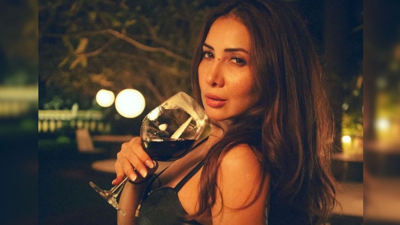 Kim Sharma B'day: फिल्मों से ज्यादा अफेयर से किम शर्मा ने बटोरी ...