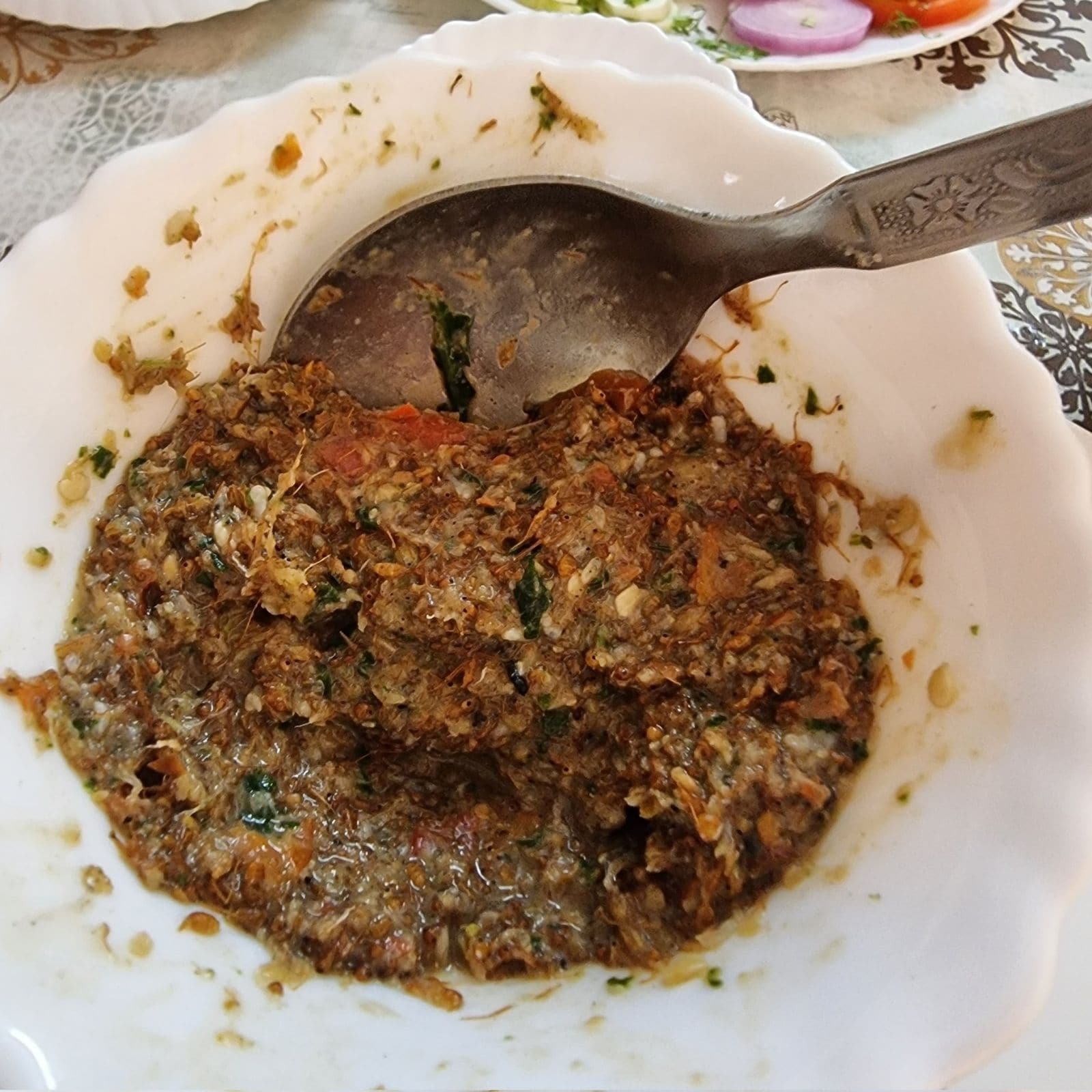 भारत में यहां खाई जाती है लाल चींटी की चटनी! बेहद तीखा होता है स्वाद ...