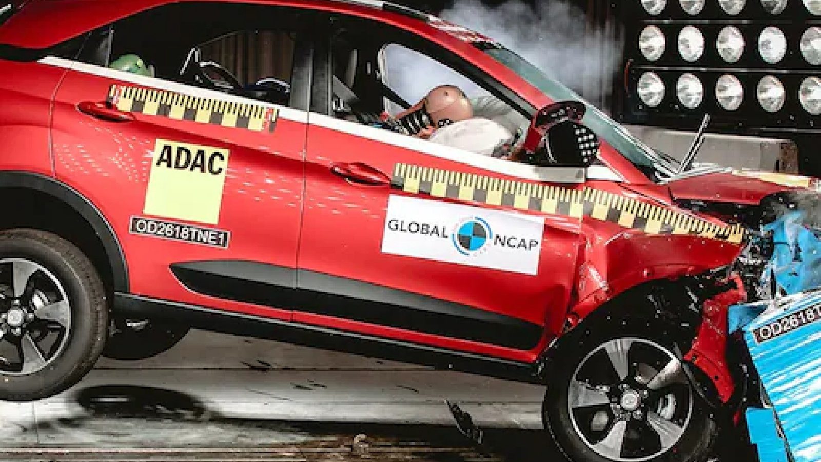 कारों का क्रैश टेस्ट कर सेफ्टी रेटिंग कैसे दी जाती है, क्या है इसका ...