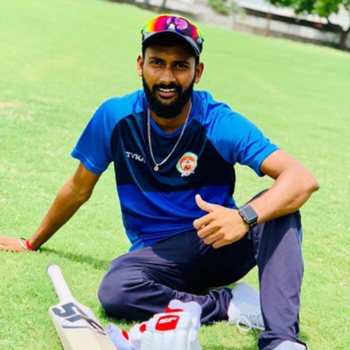 Vishnu Solanki baroda cricketer lost his daughter and father but will ...