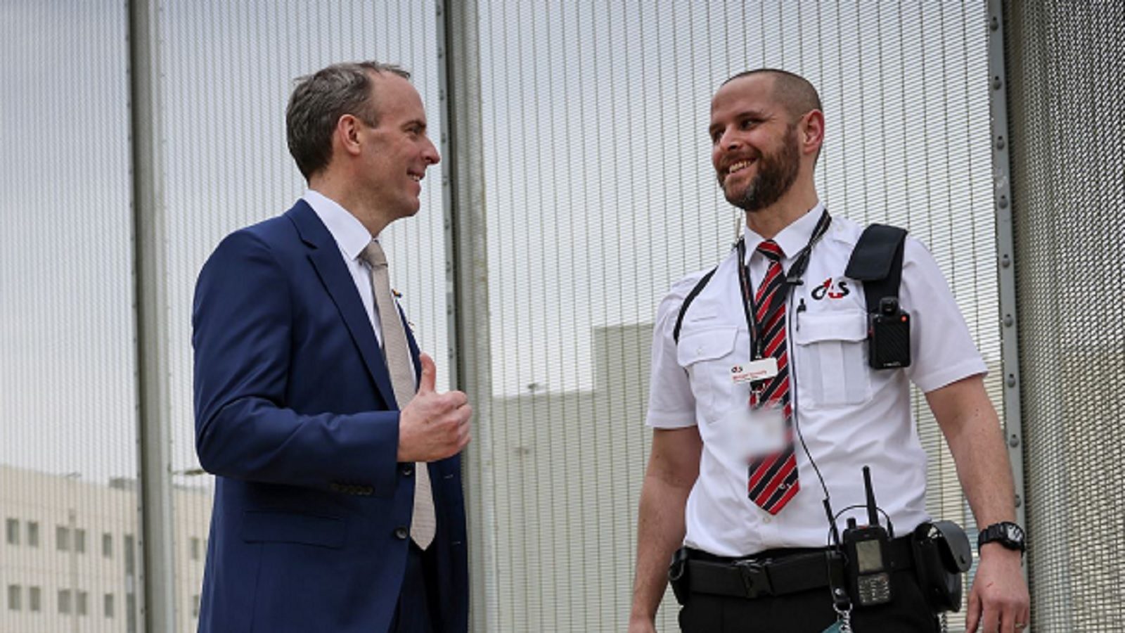 अपराध को कम करना और कैदियों को नौकरी, जानें ब्रिटेन की पहली 'स्मार्ट ...