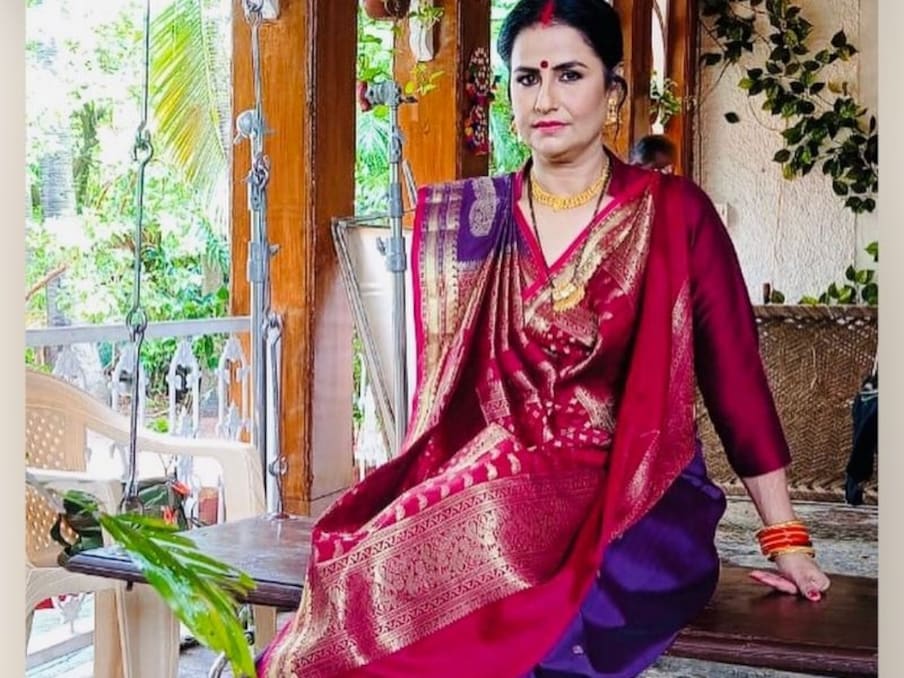 नीलम देवी नहीं बल्कि ये भोजपुरी एक्ट्रेस थी Pawan Singh की पहली पत्नी ...