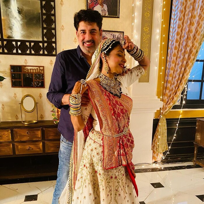 'अनुपमा' रियल लाइफ 'अनुज कपाड़िया' के साथ आईं नजर, देखें रूपाली गांगुली ...