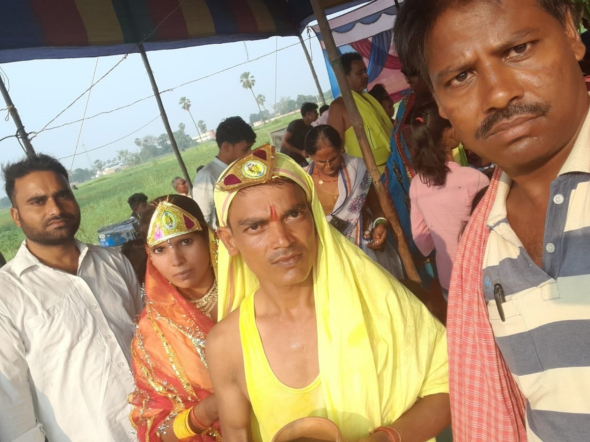 हिन्दू धर्म में ऐसी आस्था कि हनुमान नाम का अखंड कीर्तन करा रहा बिहार का ...