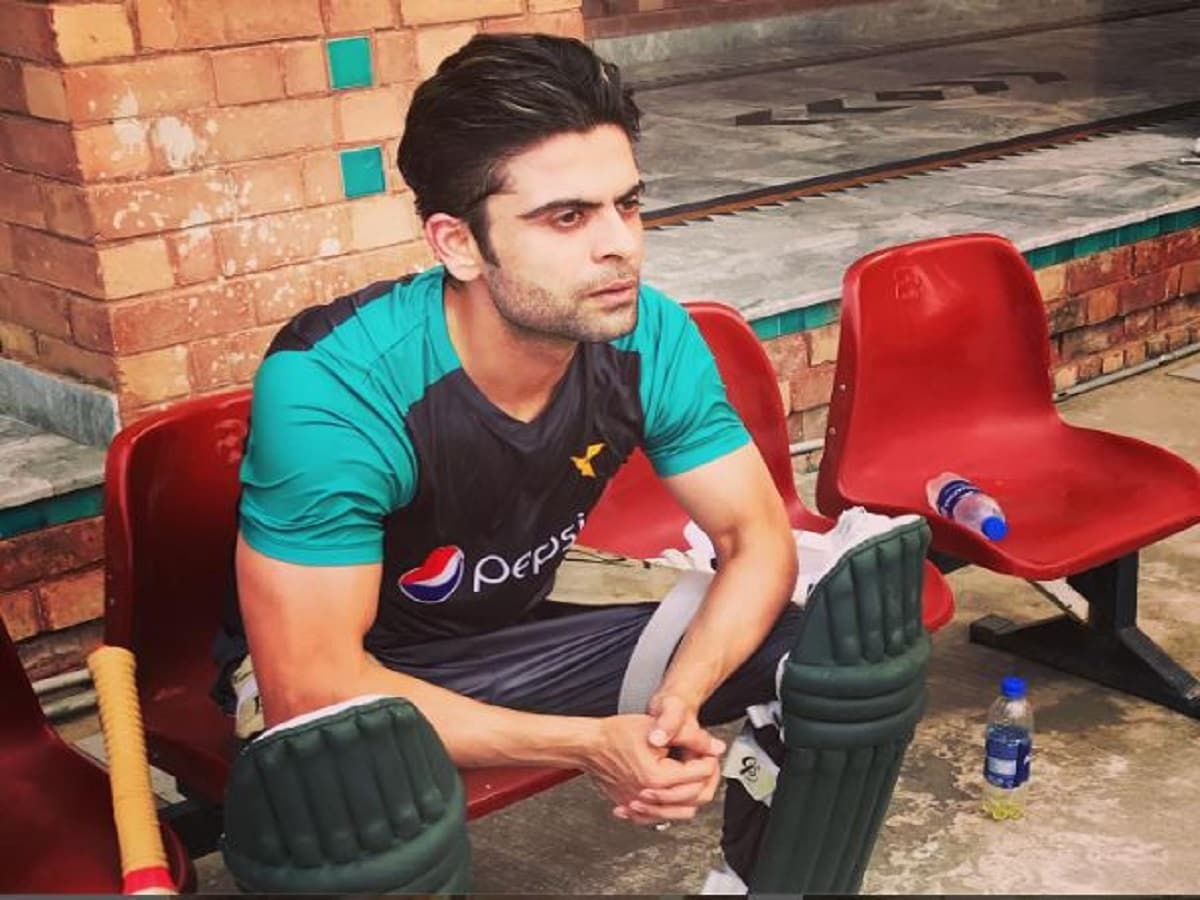 अहमद शहजाद का बड़ा आरोप- 'वकार यूनुस की वजह से बर्बाद हुआ करियर' - pakistan batter ahmed shehzad ...